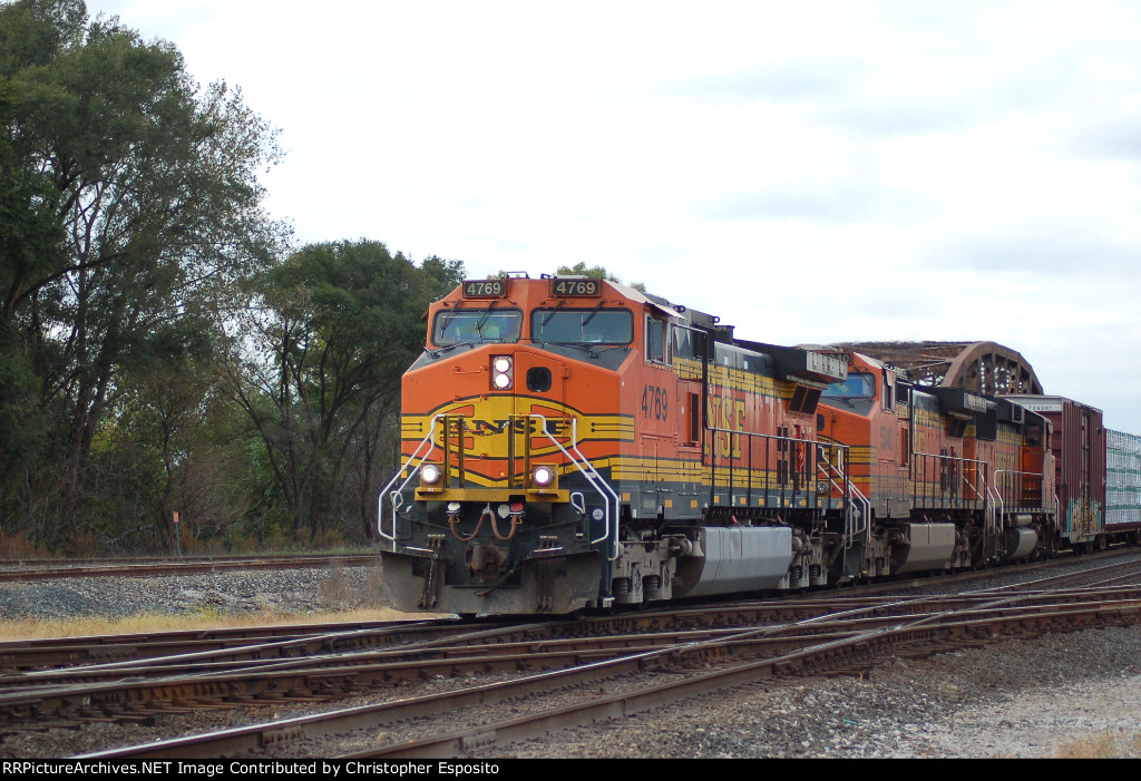 BNSF 9-44CW 4769